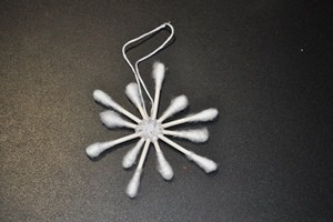 Simple Q Tip Snowflake Craft Kids Will Love Winter 2022