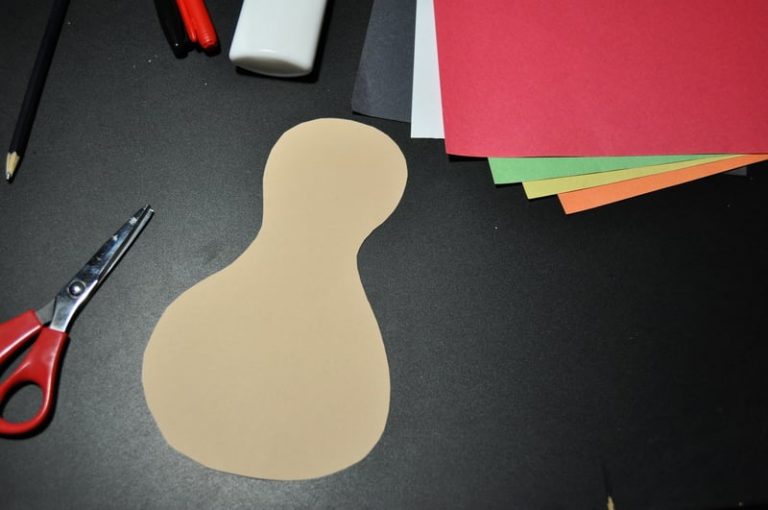 Easy Thanksgiving Hand Turkey Craft for Kids