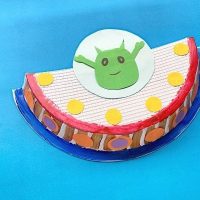 Alien Spaceship Craft with Paper Plate - Easy Crafts For Kids