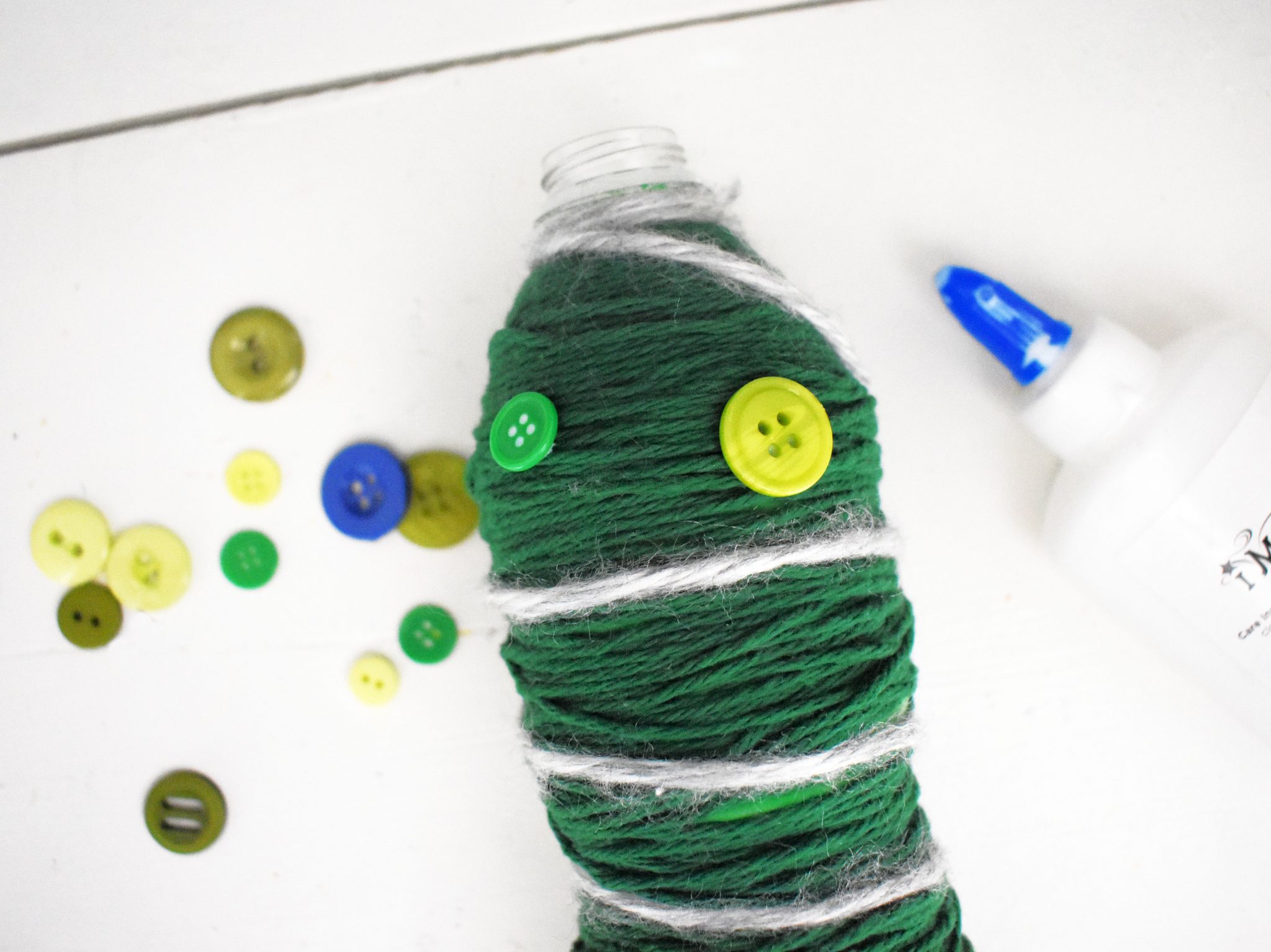 Christmas Tree Water Bottle Crafts for Kids