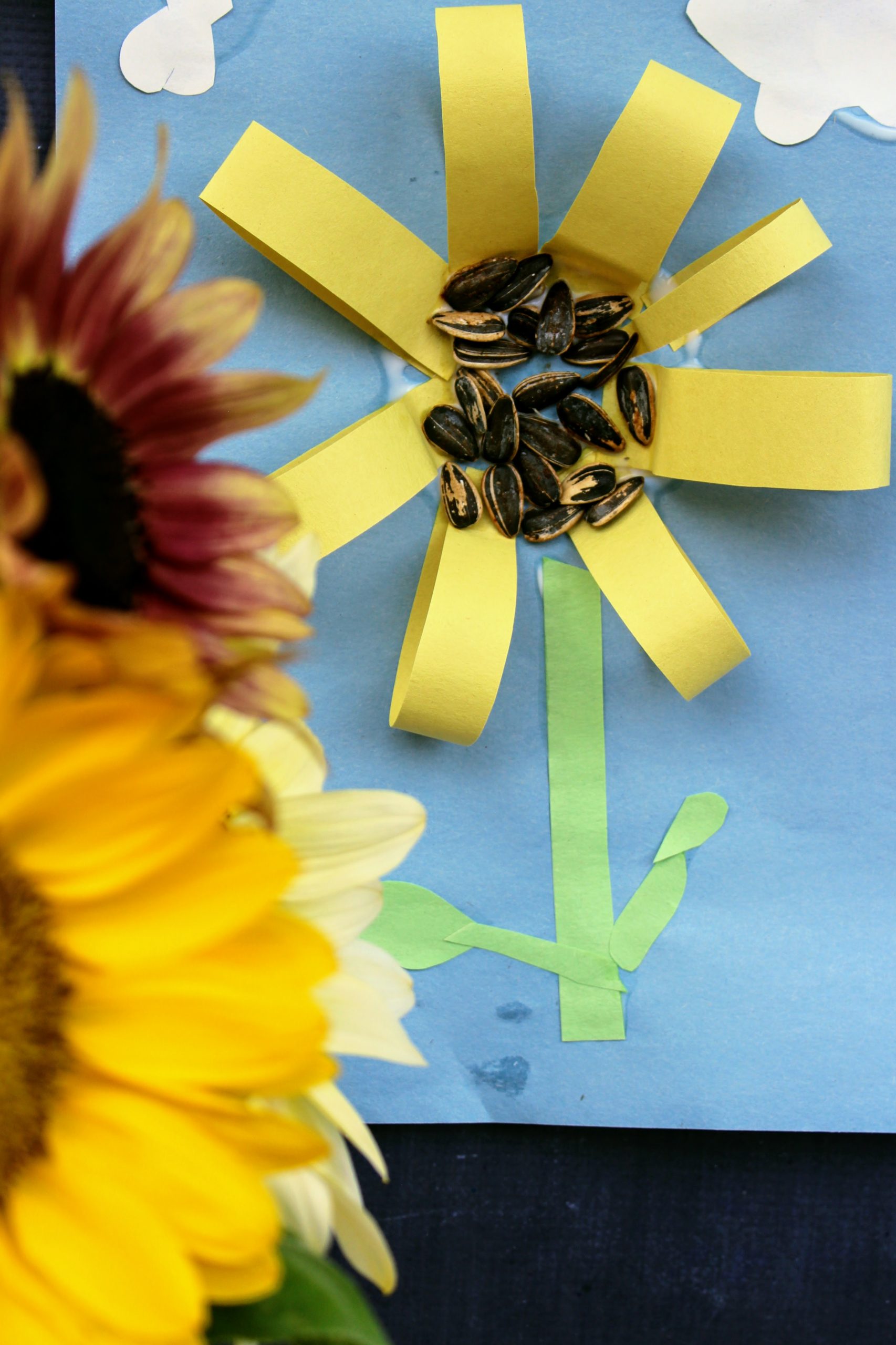 Sunflower Paper Craft for Preschool - Easy Crafts For Kids