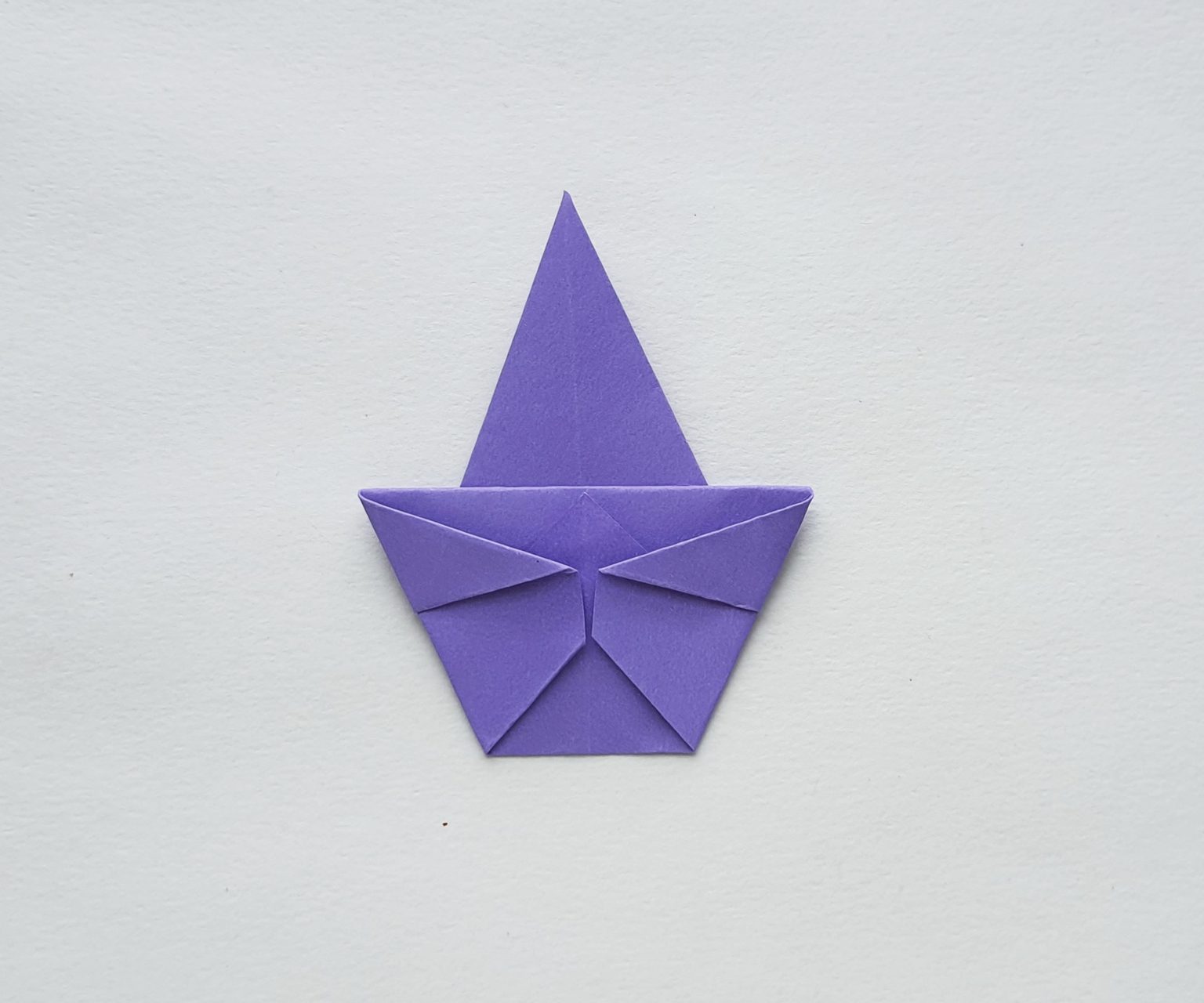 Easy Witch Origami for Halloween - Origami Witch Instructions