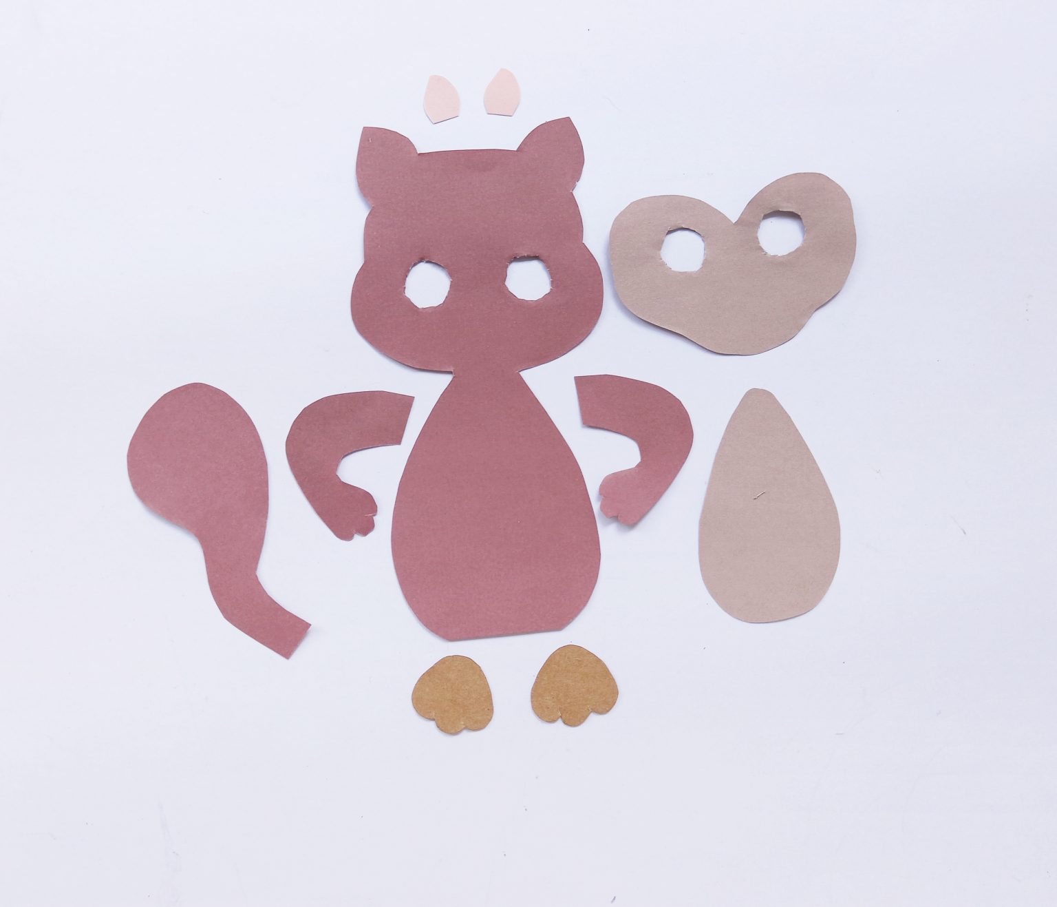 Paper Plate Squirrel Craft with Moving Eyes