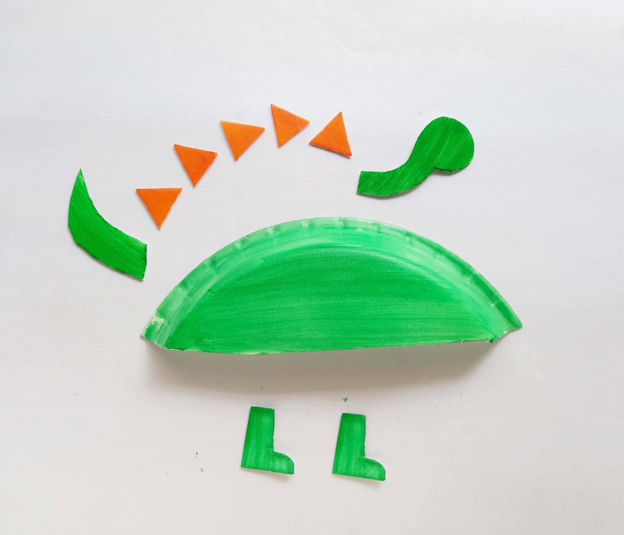 Easy Paper Plate Dinosaur Craft for Kids