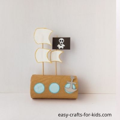 How to Make a Pirate Ship from a Toilet Paper Roll - Easy Crafts For Kids